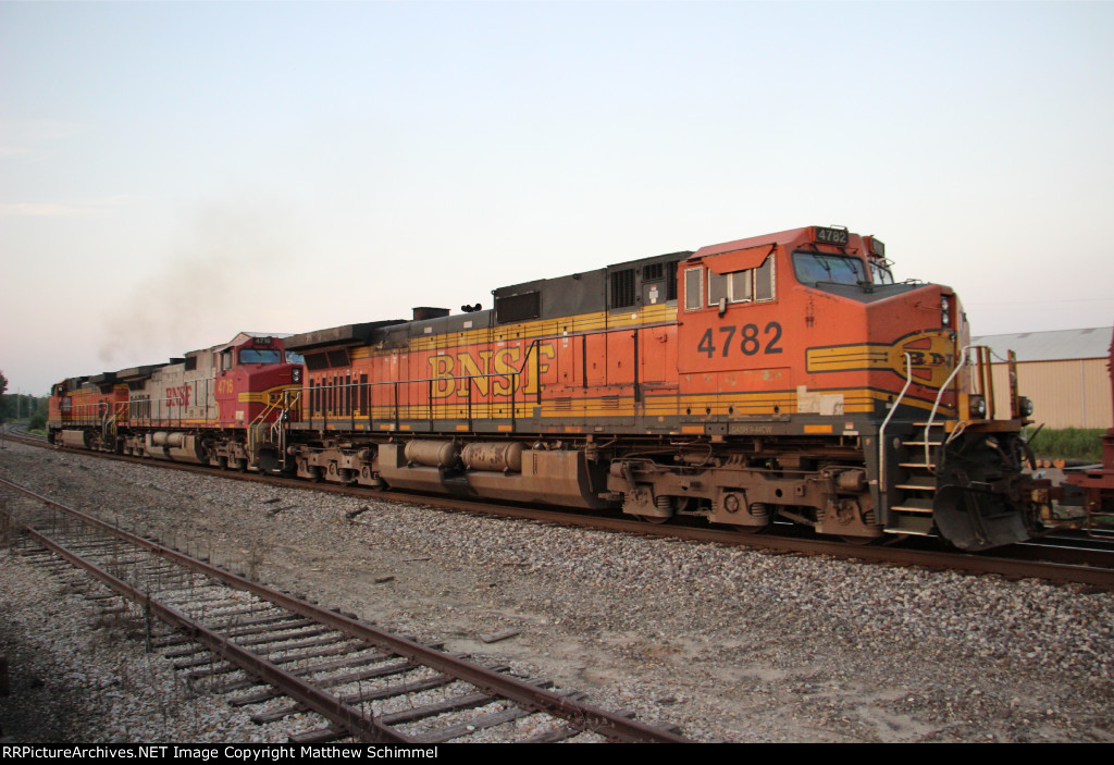 BNSF 4782